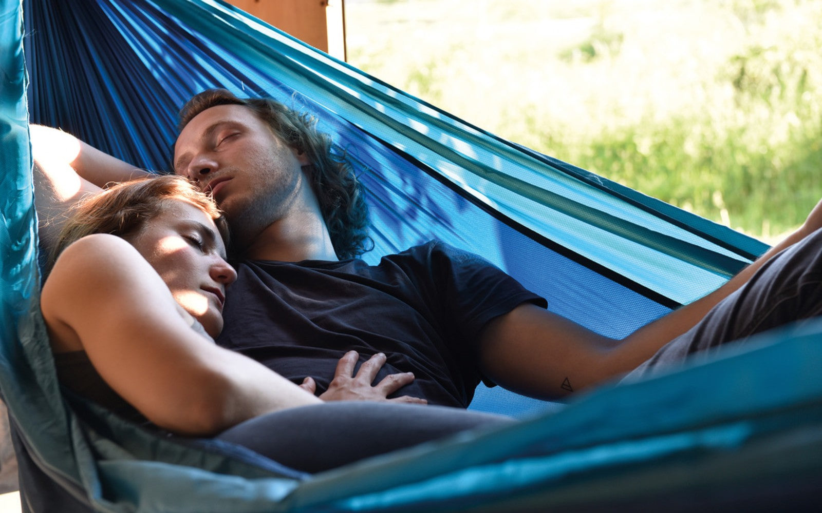 Finding Peace: COCOON Hammocks Review – Nanogama